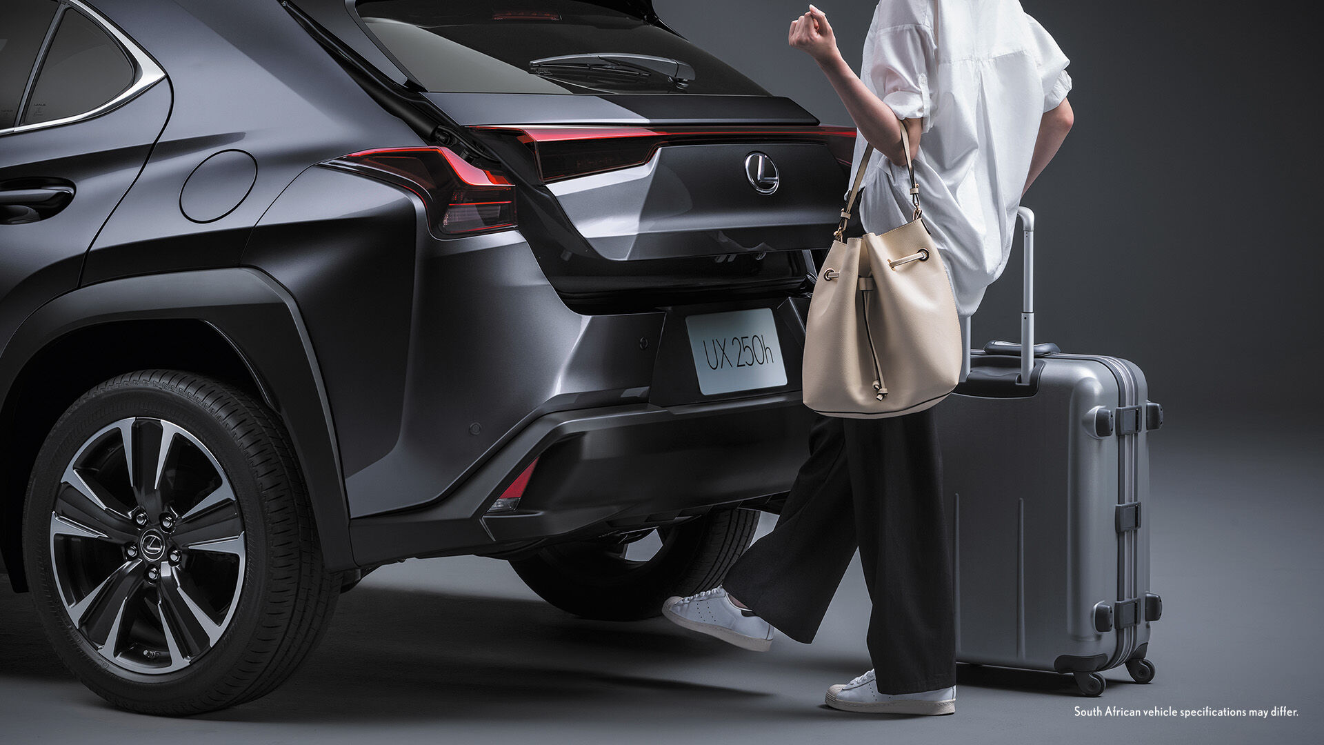 Lexus UX Exterior