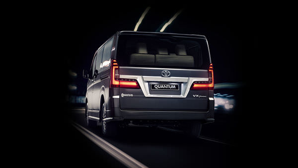 Toyota Quantum Sport