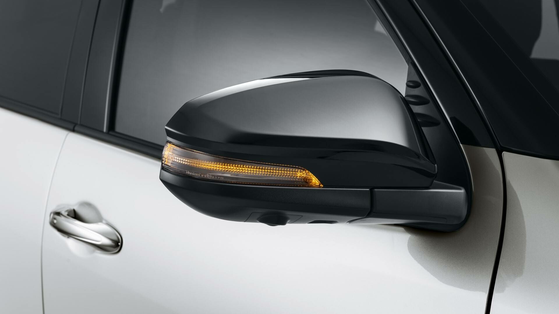 Fortuner Exterior Side View Mirror