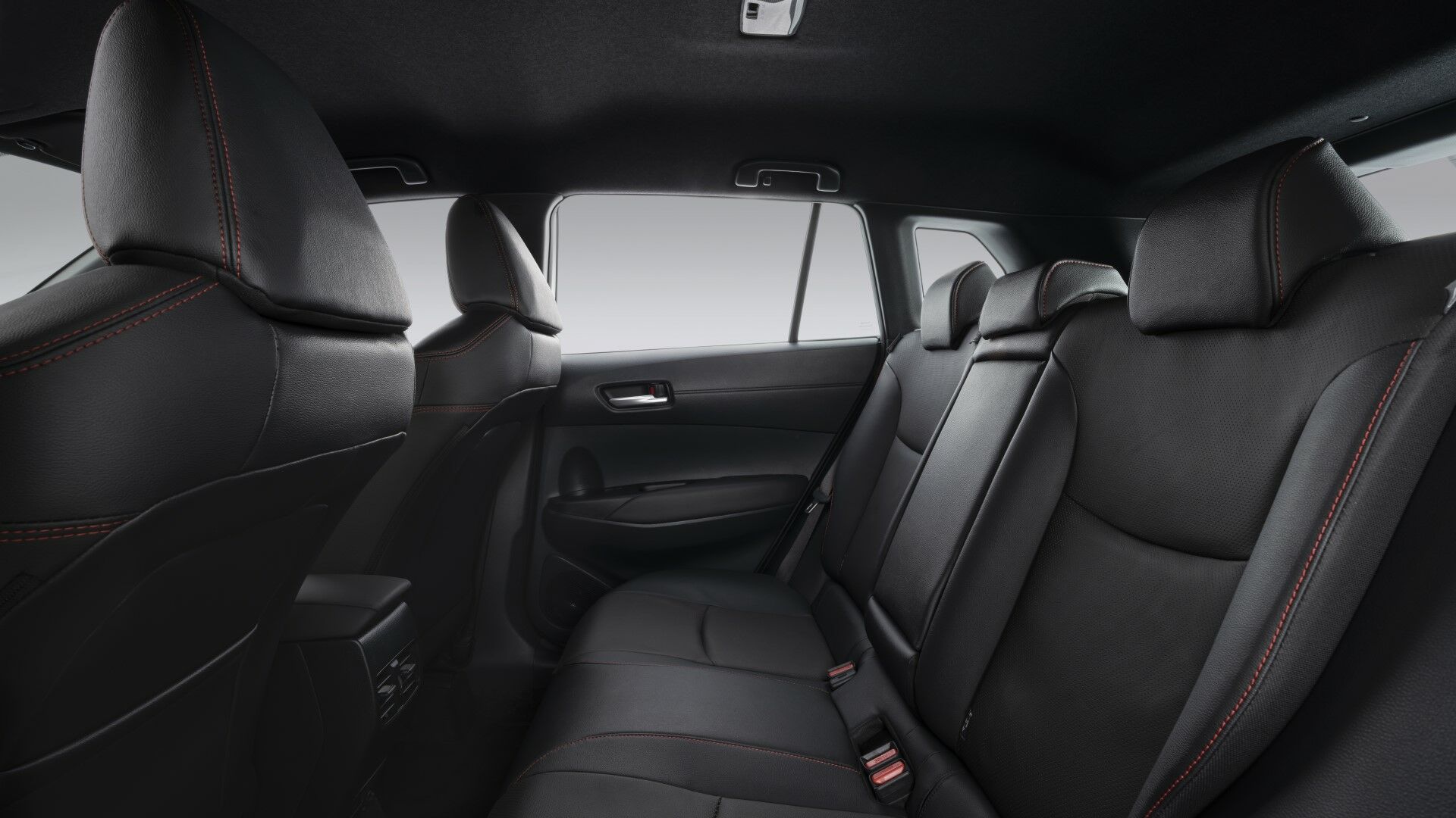 Corolla Cross GR-Sport Hybrid Interior