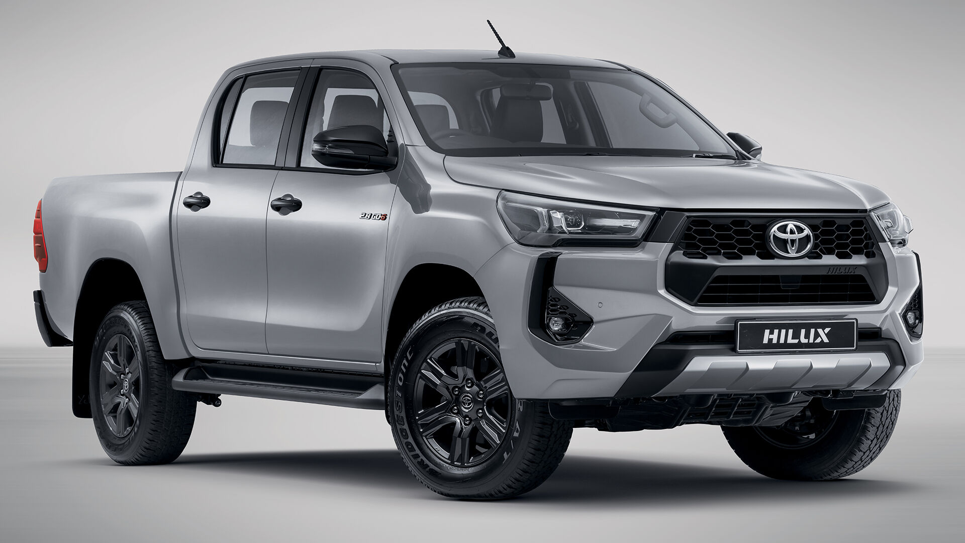 Hilux Raider Front