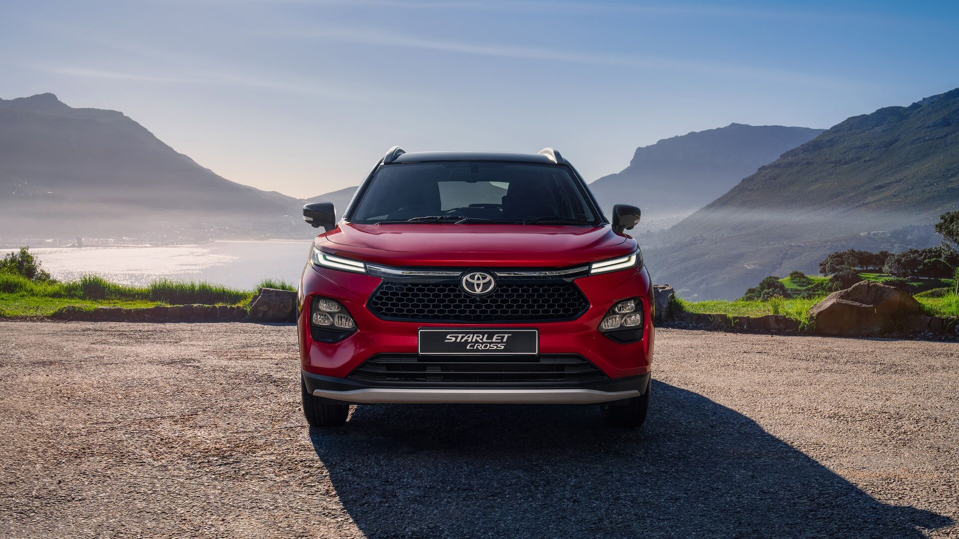 Starlet Cross Front View