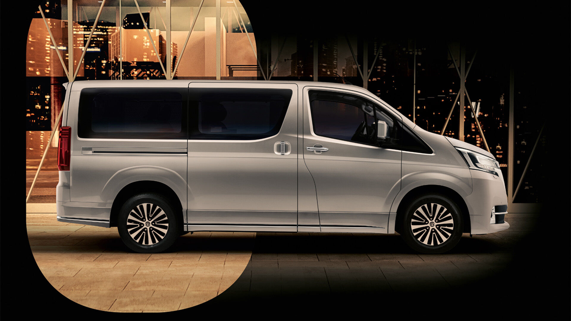 Quantum VX Exterior Side View